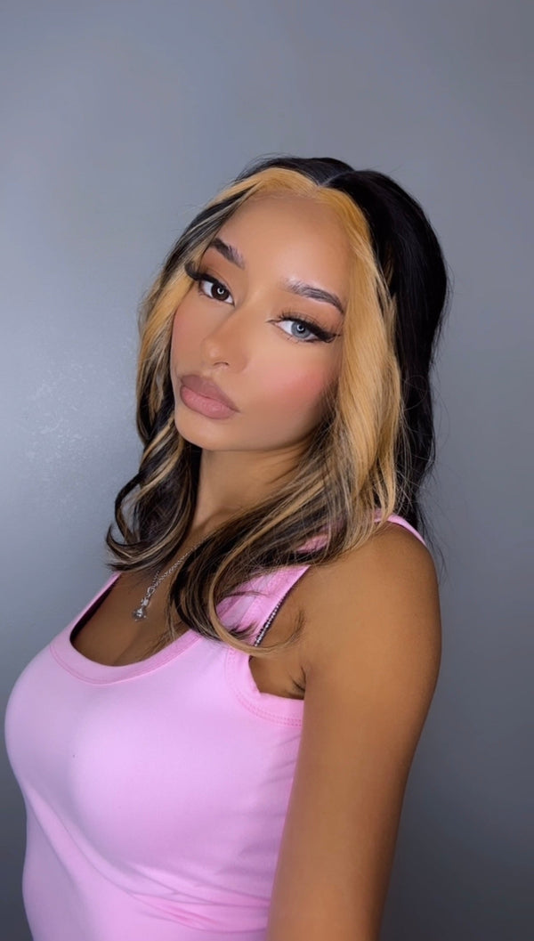 STRAIGHT CENTER PART LONG BOB 1B WITH BLONDE FRONT HIGHLIGHT WIG - The ...